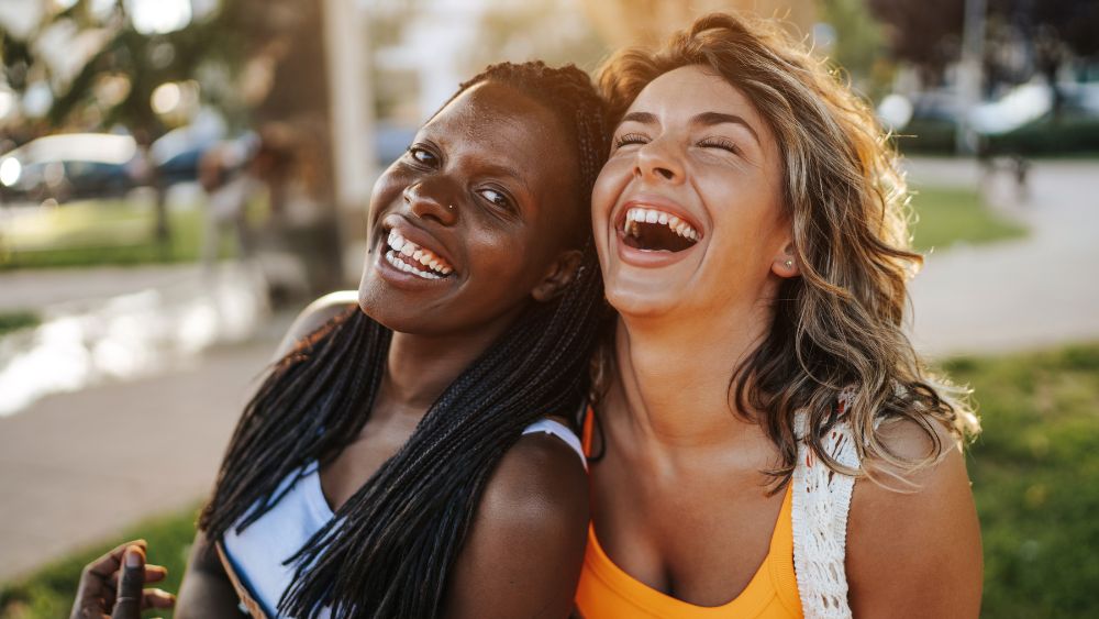 10 Secrets to Happiness and Well-being - Pink Night Lover